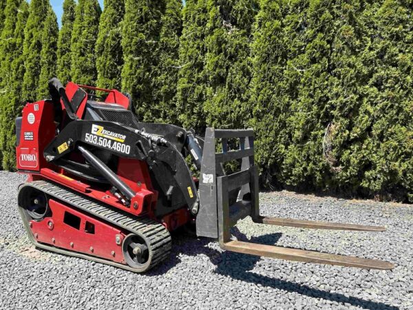 Mini Skidsteer rental - Dingo, Ditch Witch for rent - EZ Excavator Rentals